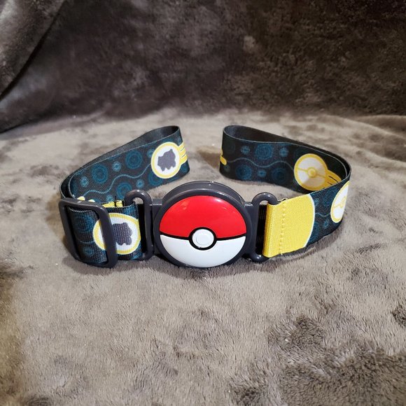 Pokemon | Accessories | 28 Pokemon Clip N Go Belt Adjustable Pokeball ...